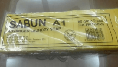 Basuh Baju Sekolah dengan Sabun Buku Je? Guna Tips Berkesan Ni untuk ...